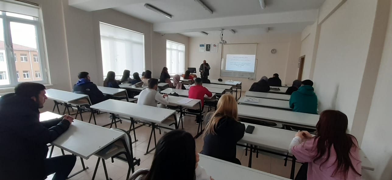 Veterinerlik Bölümü Laborant ve Veteriner Sağlık Programında “Kariyer